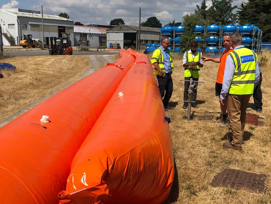 Water Filled Inflatable Dam - Buy quick dam water-filled flood barrier ...