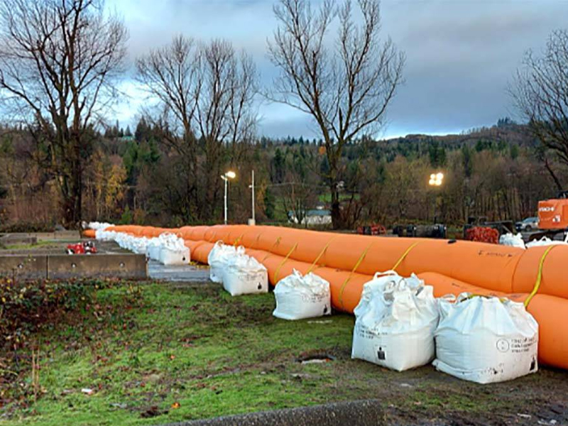 Portable Inflatable Flood Barrier for Home - Buy inflatable flood ...