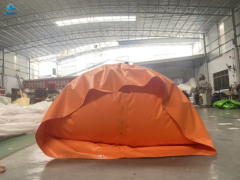Temporary Water Dam for Flood Control - Buy inflatable flood barrier ...